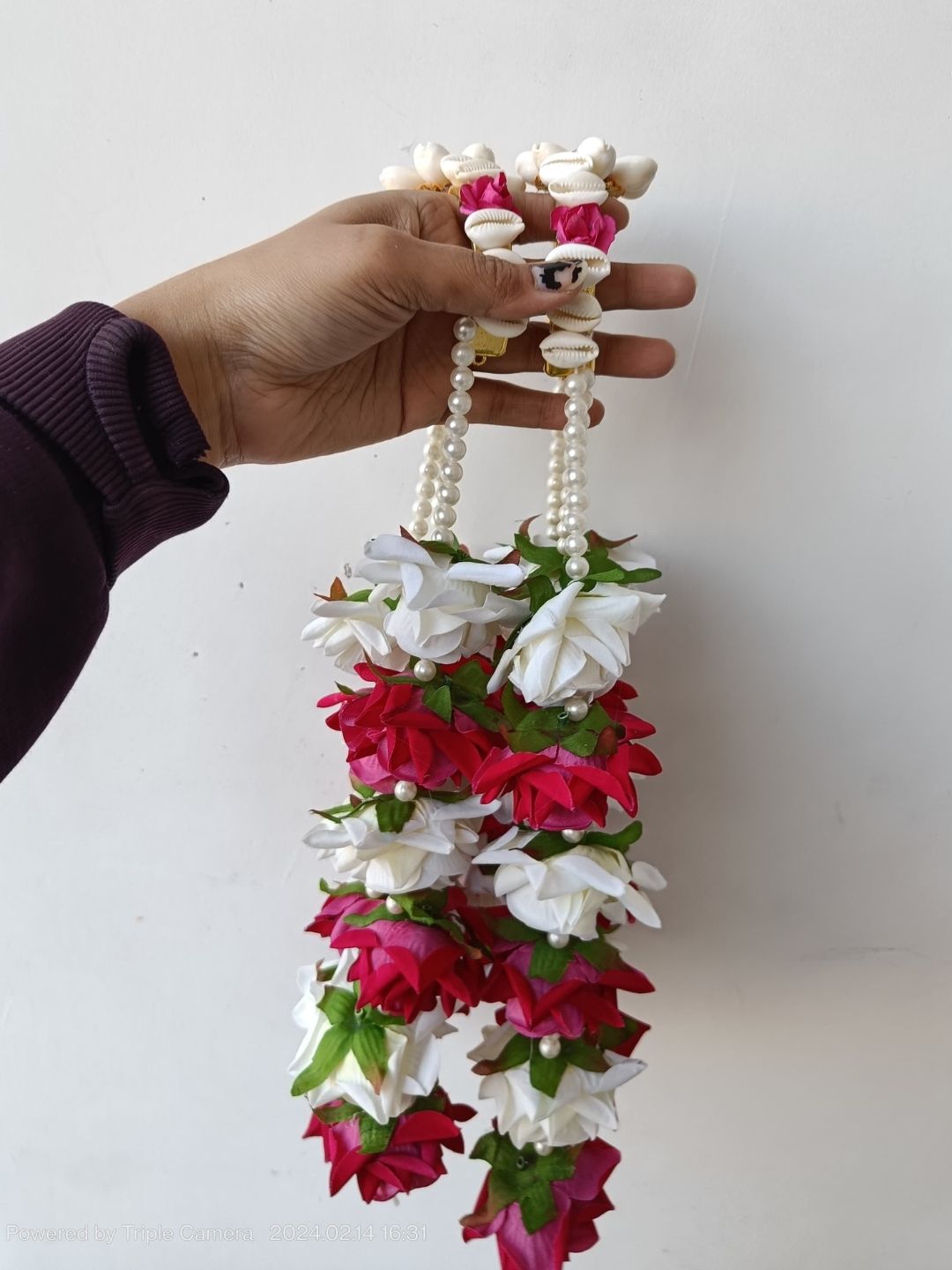 Buy Artificial Premium Flower Studded Kaleera Online - Ishhaara