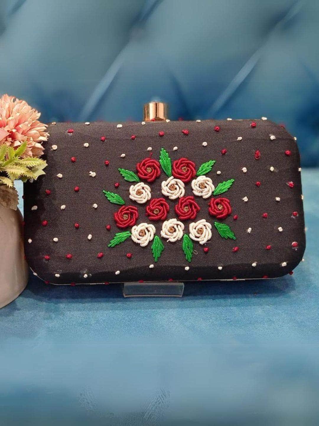 Buy Black Thread Pearl Queen Clutch Online - Ishhaara