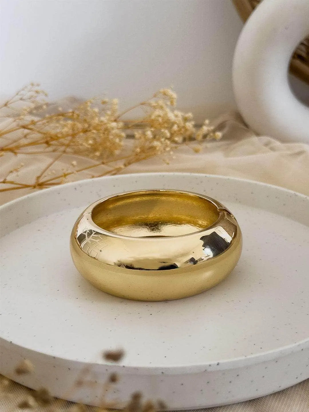 Buy Dome Chunky Bangle Online Ishhaara