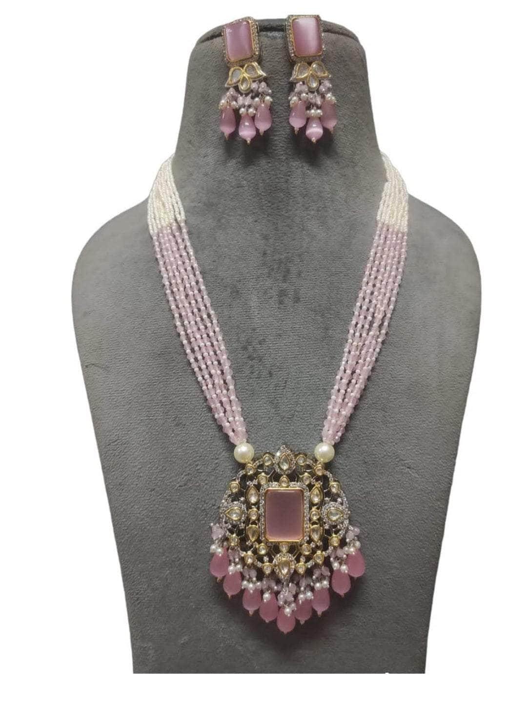 Buy Heavy Pendant Long Chain Online - Ishhaara