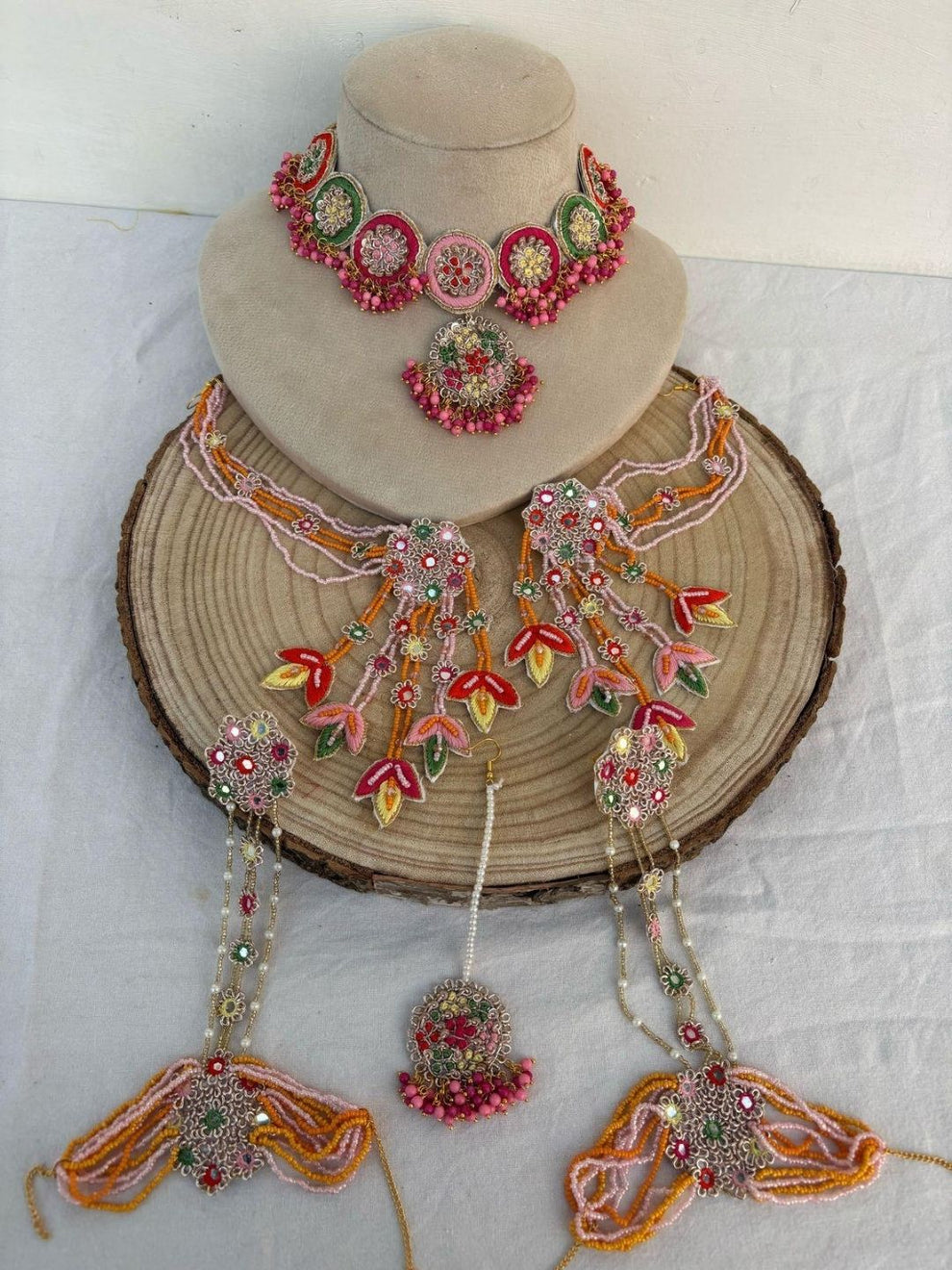 Buy Peach Mint Green Haldi Mehndi Jewellery Set Online - Ishhaara